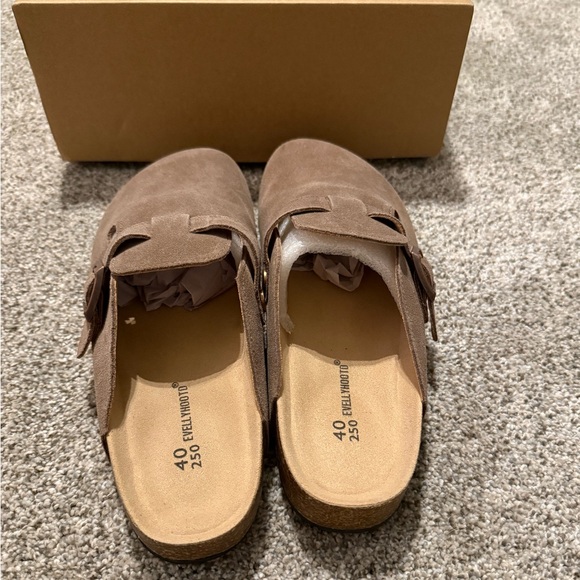 evellyhootd | Shoes | Viral Tiktok Clogs | Poshmark